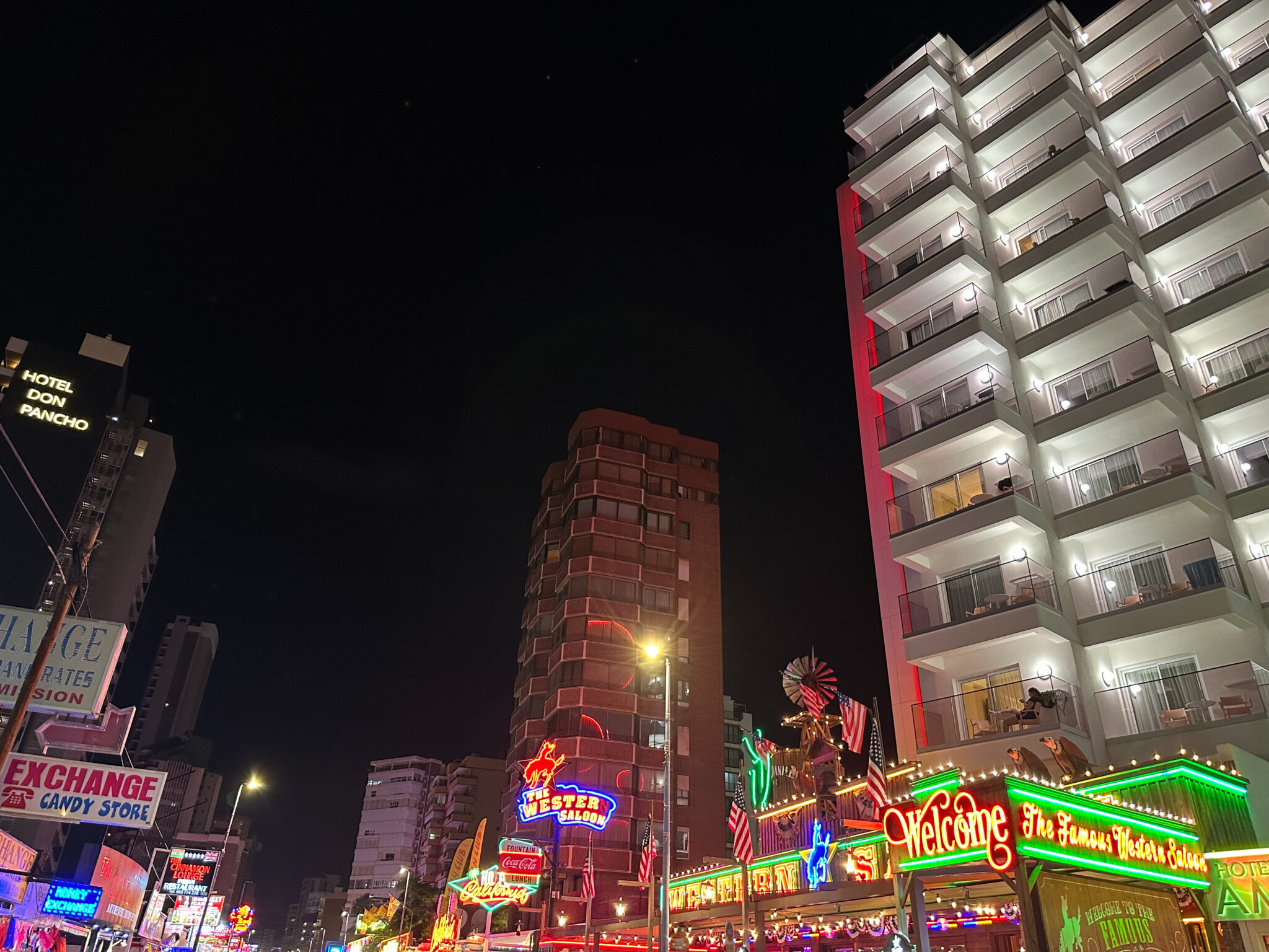 A Guide to Adult-Only Hotels in Benidorm